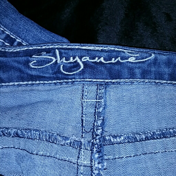 Sheyanne | Bottoms | Euc Sheyanne Jeans Crochet Pocket Girls Size 6 ...